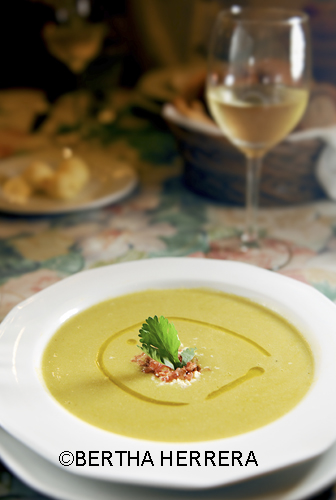 crema de chile poblano | Con Apetito