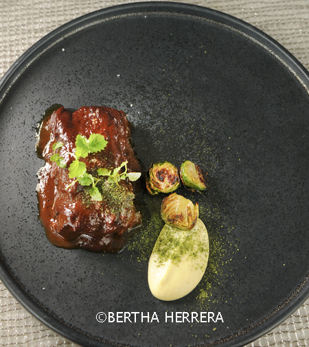 Short-Rib en adobo de frutos rojos | Con Apetito
